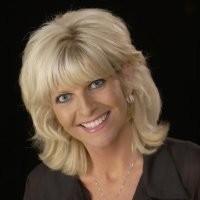 Beth Gowan Email & Phone Number | Lifetouch Territory Sales Manager ...