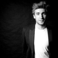 Alex White Email & Phone Number | AKWStudio Freelance Designer Contact ...