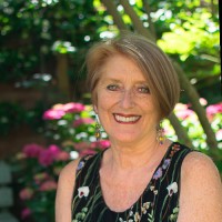 Scarlett Wallingford Email & Phone Number | Transitions Founder Contact ...