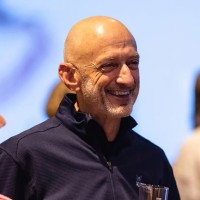 Correo electrónico y teléfono de Gary Moss | Información de contacto de Alpine Ski Club Presidente