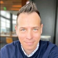 Brandon Drake Email & Phone Number | Tesla Deployment Lead Contact ...