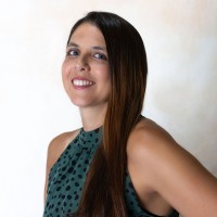 Amanda Lourenço Email & Phone Number | Skyline Beauty Group Director of ...