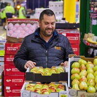 Dominic Romeo Email & Phone Number | iFresh Corporate Pantry Founder ...