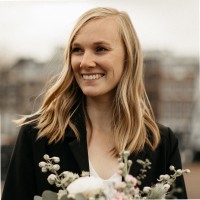 Victoria Holmes Email & Phone Number | Booking.com Lead UX Writer ...