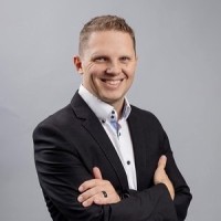 Denis P. Email & Phone Number | Mercedes-Benz South Africa General ...