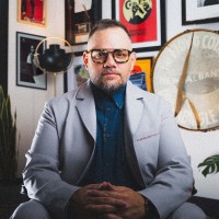 Michael Bryan Email & Phone Number | Apple Director, Head of Editorial ...