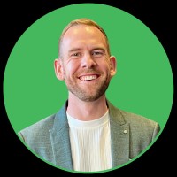 Declan Edwards Email & Phone Number | BU Happiness College Founder and ...