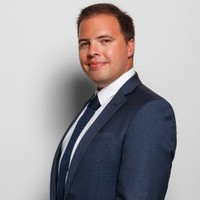 Alexander Bonner Email & Phone Number | VistaJet Sales Director Contact ...