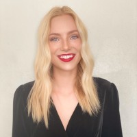 Emma Bess Email & Phone Number | Blue Fin Sushi Social Media Manager ...