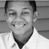 Julian Armstrong Email & Phone Number | Apple Retail Specialist Contact ...